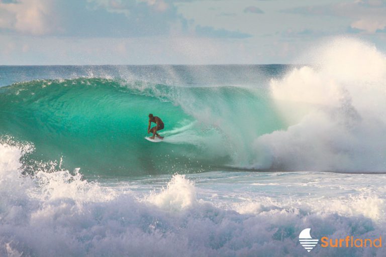 ¿Qué tipos de olas existen para surfear? (Guía Completa) - surfLand